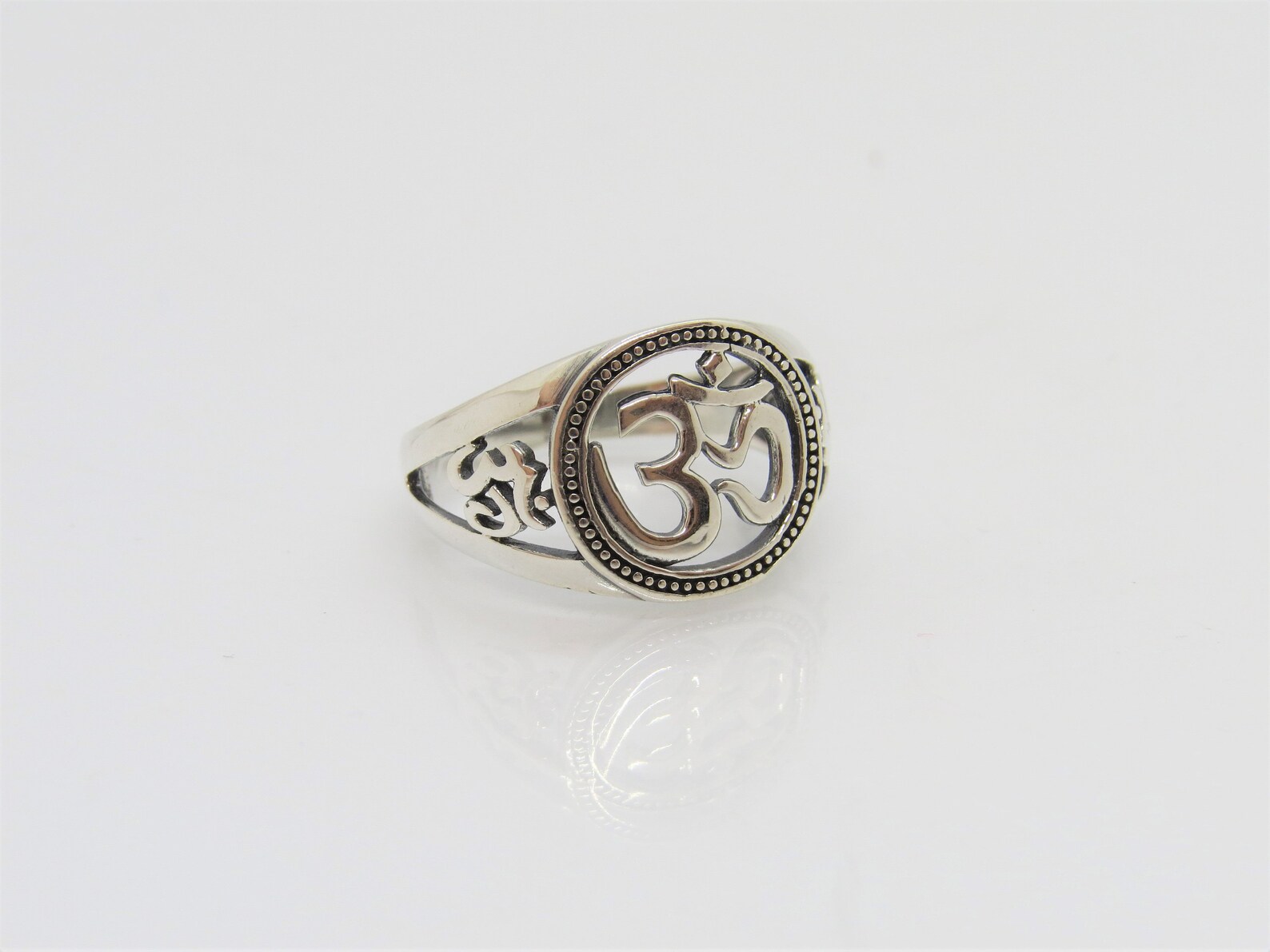 Vintage Sterling Silver Simple Om Sign Ring Size 8 - Etsy