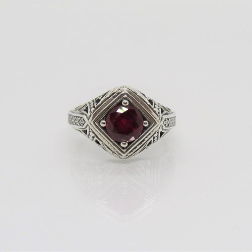 Vintage Sterling Silver Ruby Filigree Dome Ring Size 6 - Etsy