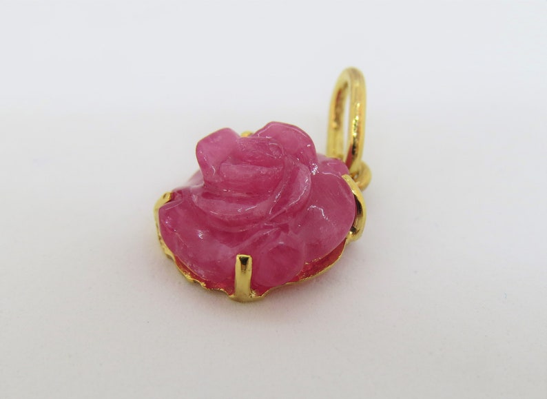 Vintage 18K Solid Gold Natural Ruby Carved Flower Rose Pendant | Etsy
