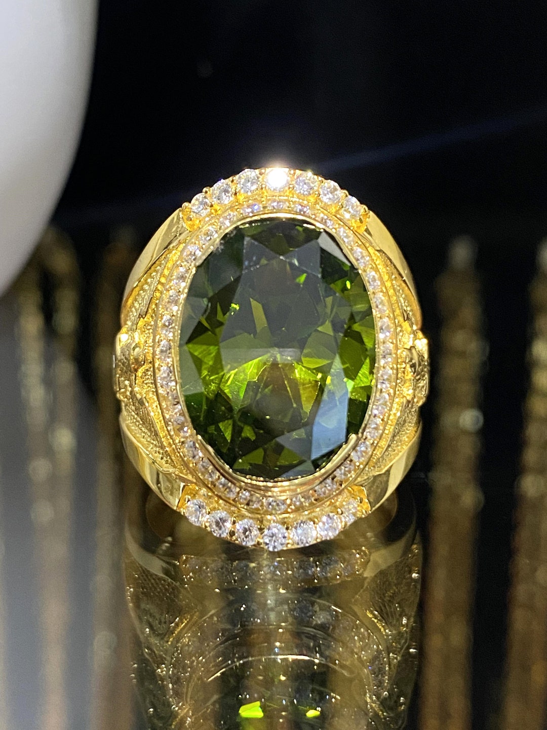 Vintage 15K 610 Yellow Gold Peridot & White Topaz Eagle Ring Size 9.5 ...