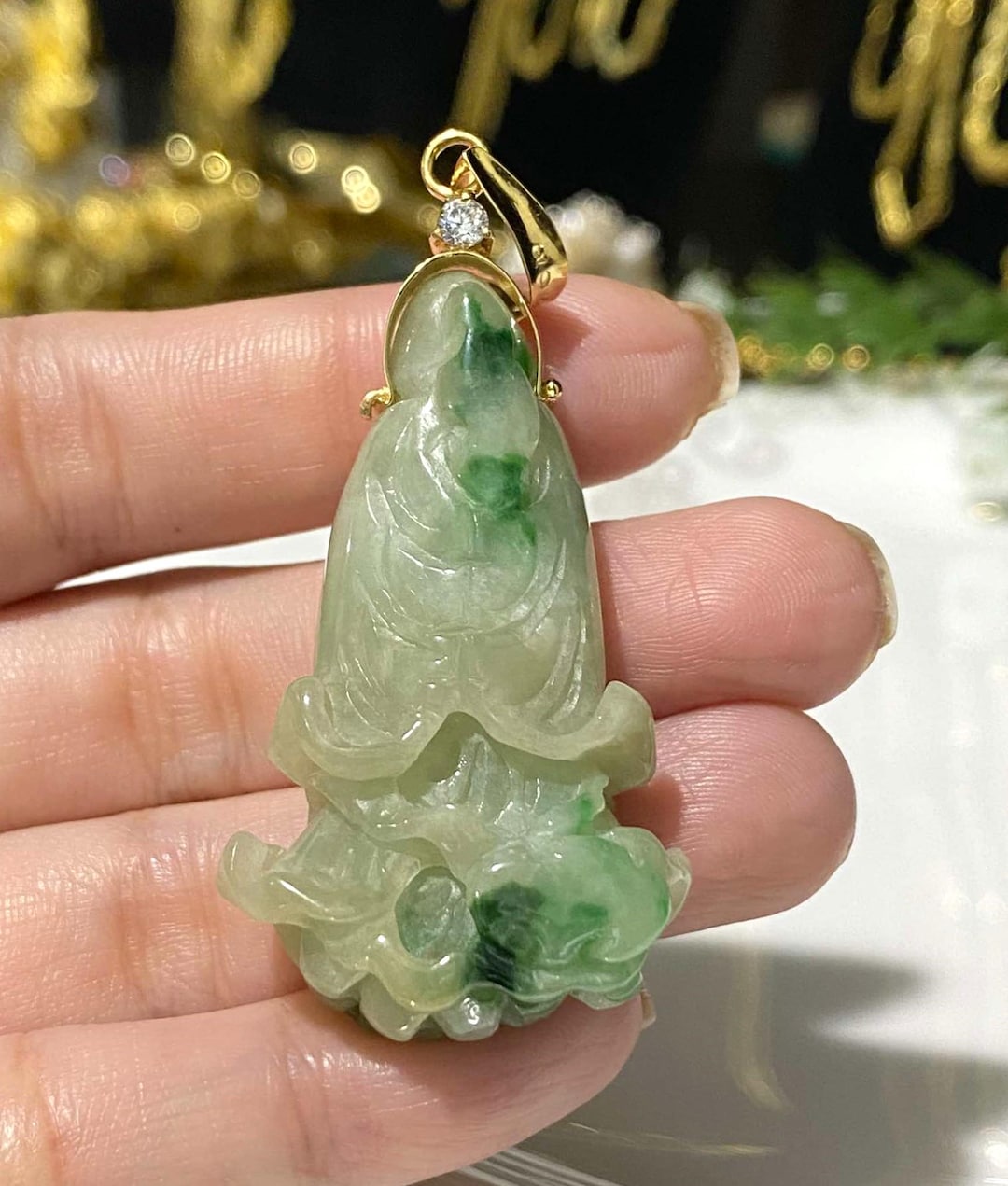 Vintage 14K Solid Yellow Gold Translucent Green Jadeite Jade, White ...