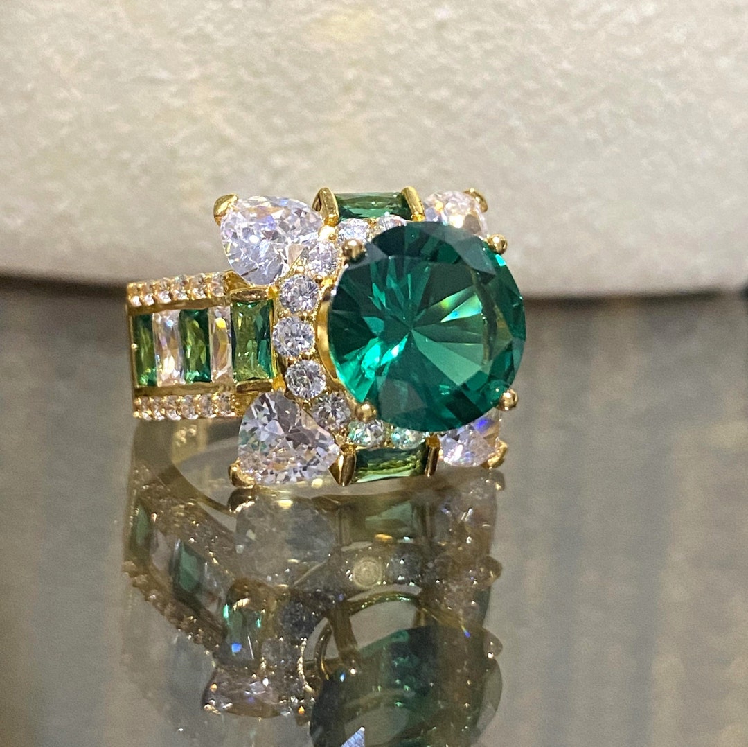 Vintage 15K 610 Solid Yellow Gold Emerald & White Topaz Ring Size 6.75 ...