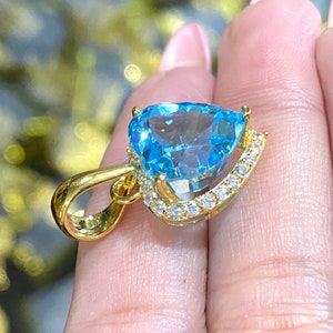 Vintage 15K 610 Solid Gold Blue Topaz & White Topaz Heart Pendant. - Etsy