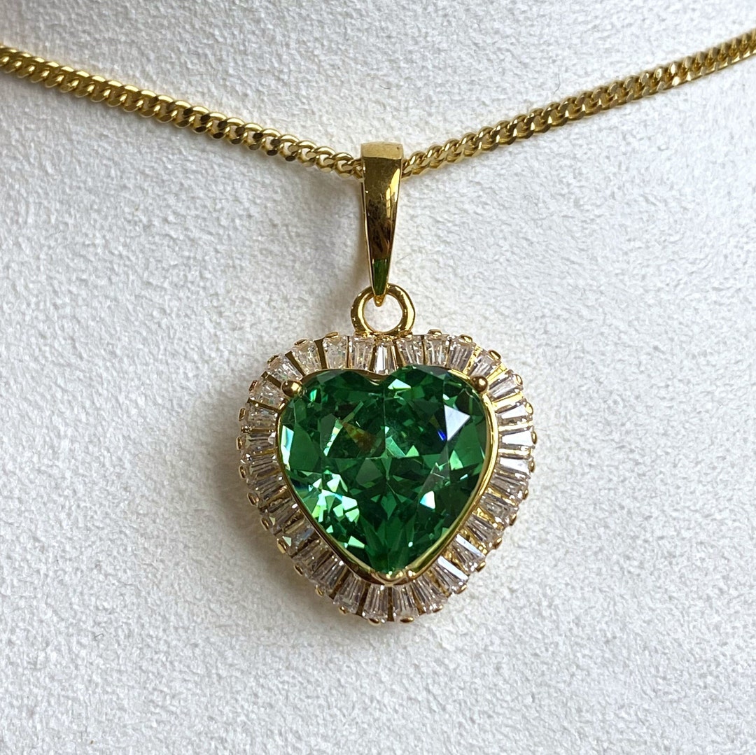 Vintage 15K 610 Solid Gold Emerald & White Topaz Heart Pendant. - Etsy