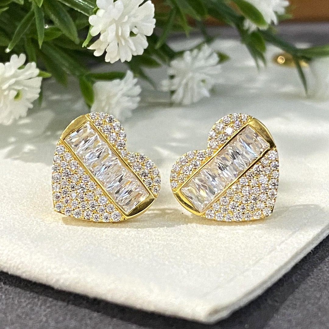 Vintage 15K 610 Solid Yellow Gold White Topaz Heart Earrings. - Etsy