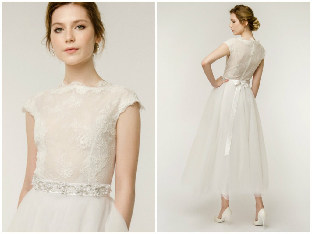 Short wedding dress Open back lace midi sleeveless Ivory | Etsy