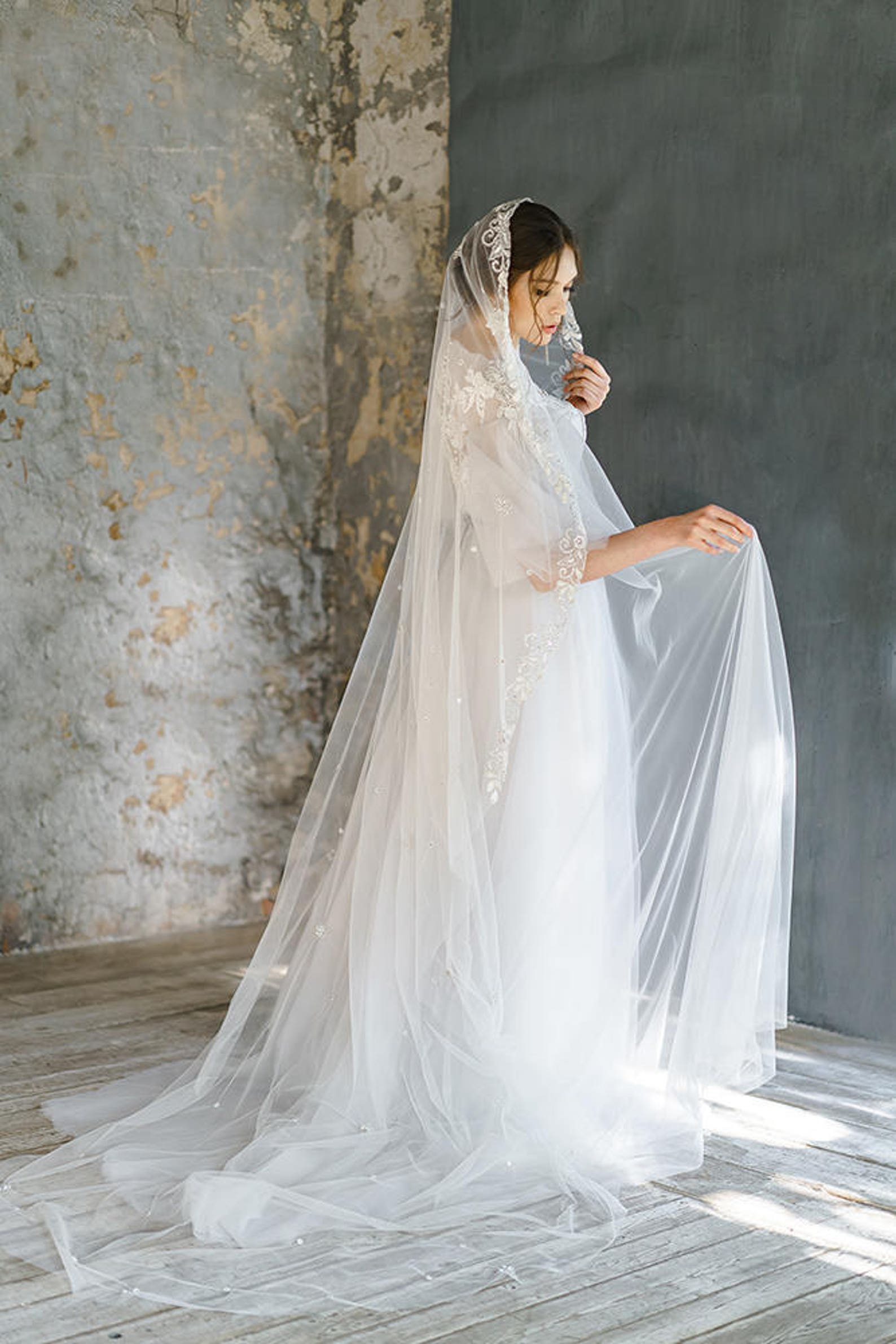 Lace cathedral wedding veil | Etsy