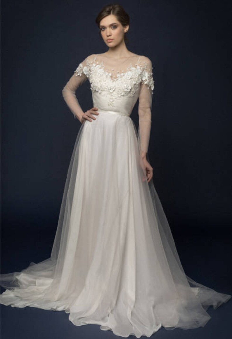 Embroidered Wedding Dress Flower Bridal Gown | Etsy