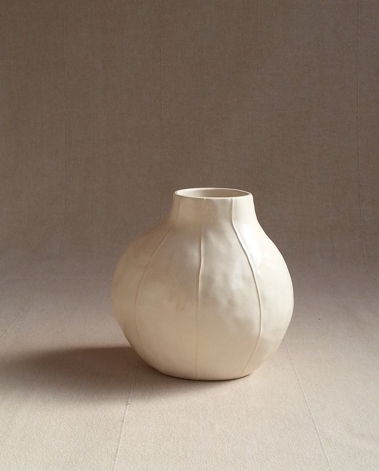 Minimalist White Ceramic Vase. Simple Modern Pottery | Etsy