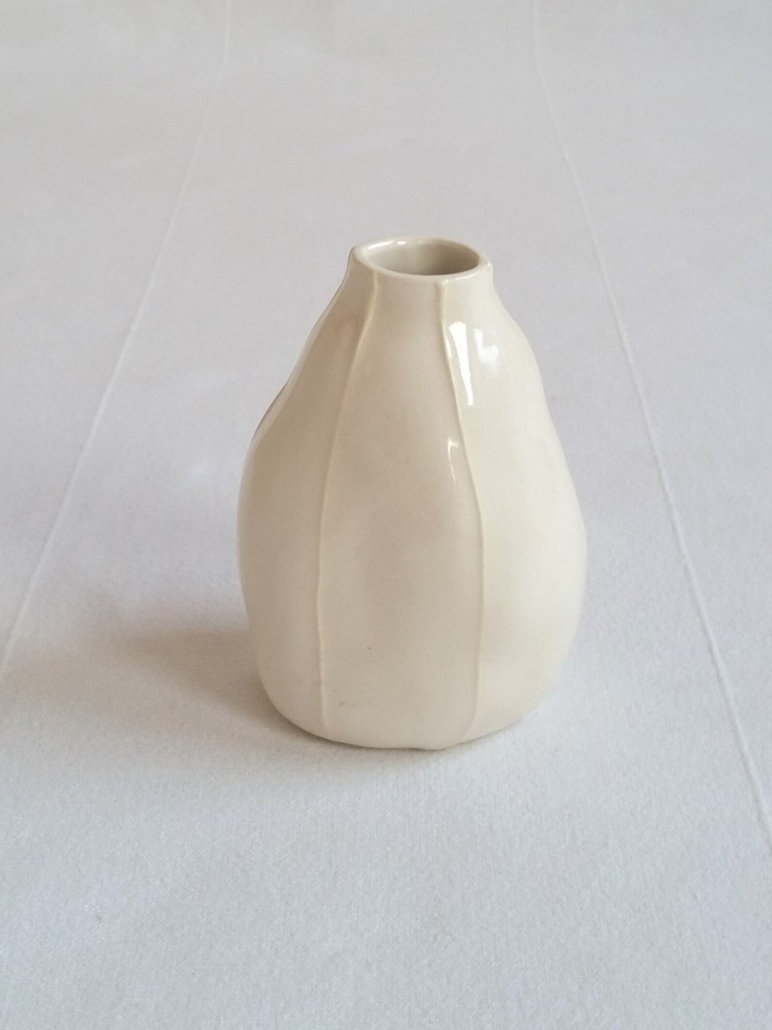 Bud Vase. Simple Original Handmade Pottery | Etsy