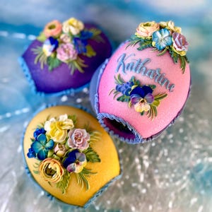 Sugar Hen and Chick in Large Sugar Egg for Easter Basket, Panoramic Easter Egg With Scene Inside ...