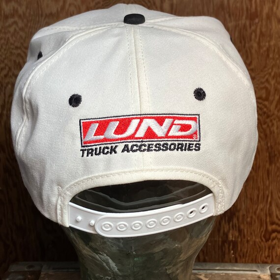 1990s Vintage Lund Truck Accessories Topeka Kansas Ch… - Gem