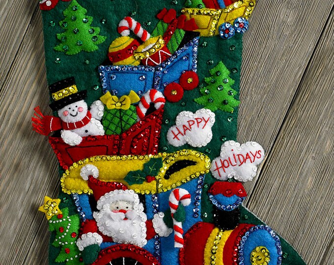 Bucilla Choo Choo Santa ~ 18 Bucilla Choo Choo Santa ~ 18