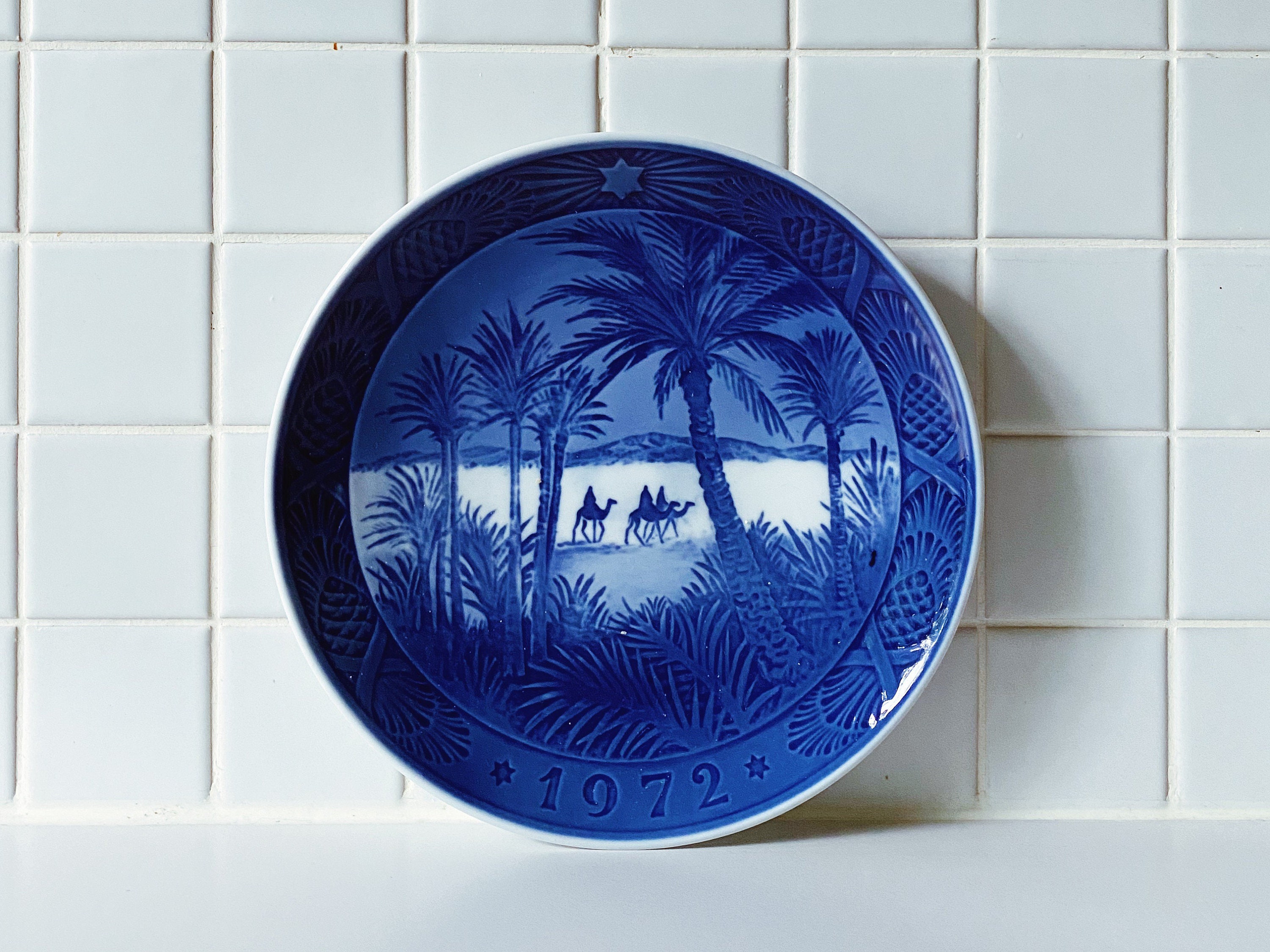 Royal Copenhagen Christmas Plate 1972 Denmark "in the Desert ...