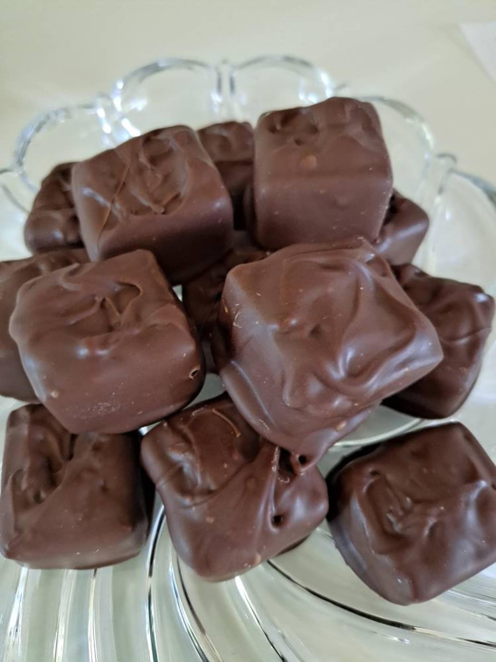 Chocolate Bavarian Mints 16oz - Etsy