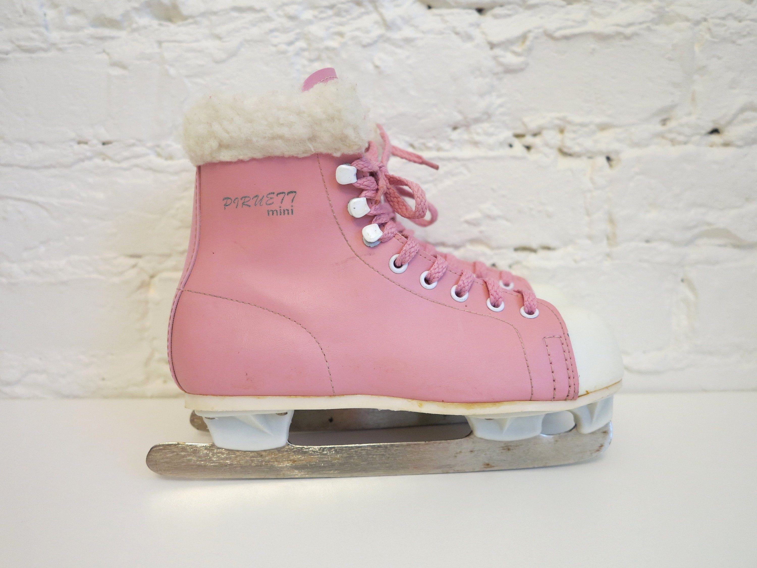 Pink Ice Skates For Girls