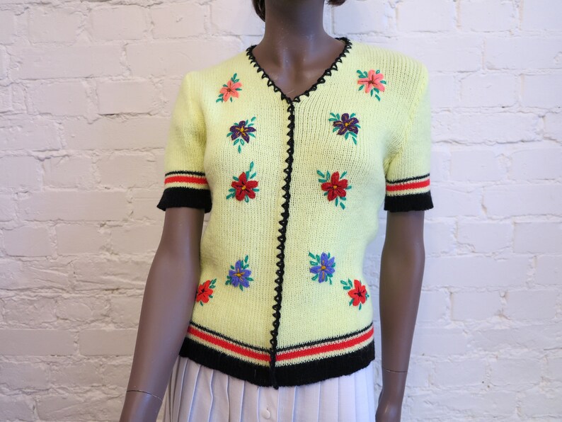 Vintage Neon Yellow Knitted Vest Short Sleeves Sweater Soft Pullover ...