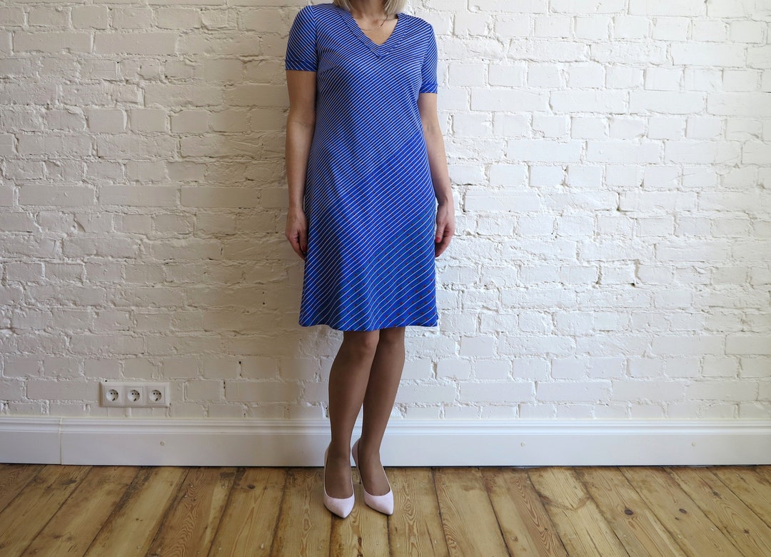 Vintage 1980 Cobalt Blue Jersey Dress V Neck Short Sleeves Dress ...
