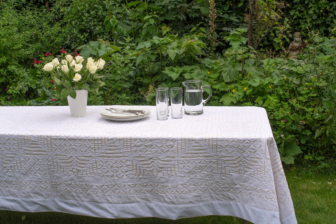 White Applique Tablecloth Design 9 - Etsy