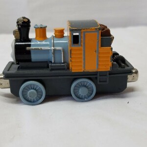 Thomas & Friends Billy Take N Play Bash Locomotive Diecast Magnetic ...