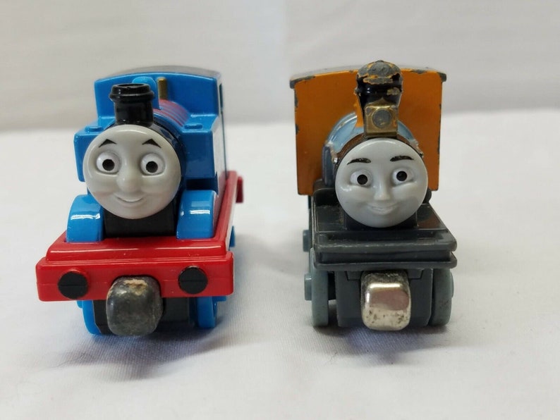 Thomas & Friends Billy Take N Play Bash Locomotive Diecast Magnetic ...