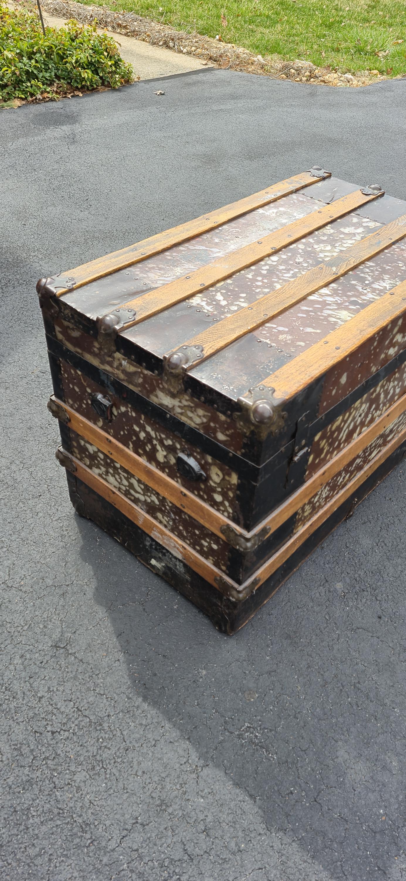 32" Antique Steamer Trunk Chest Coffee Table Storage Box Wood Strap ...