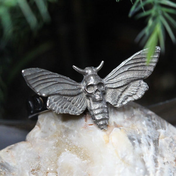 Moth Ring - Etsy