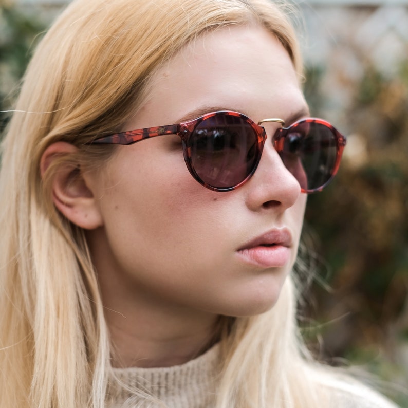 Red Tortoise Shell Vintage Sunglasses / 90s Preppy Glasses Frame ...