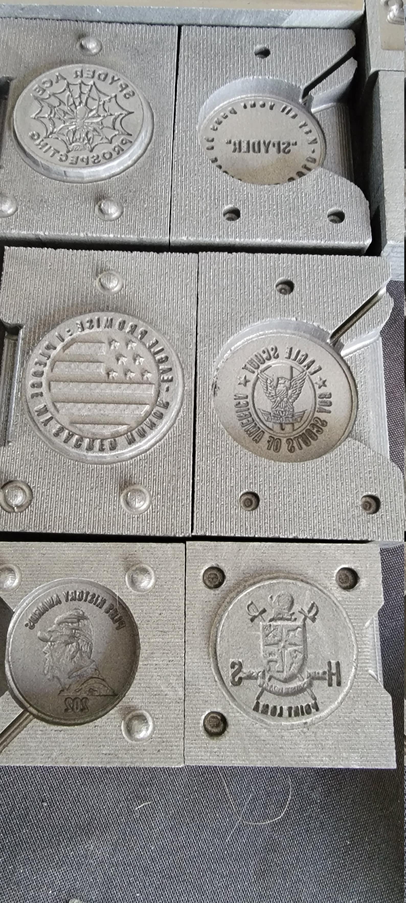 Custom 2 Sided COIN Logo Graphite Molds. - Etsy