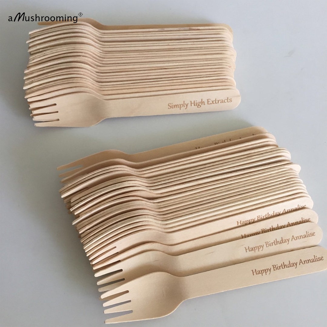 50 Engraved Customized Wooden Forks | Wedding | Birthday | Party Favor ...