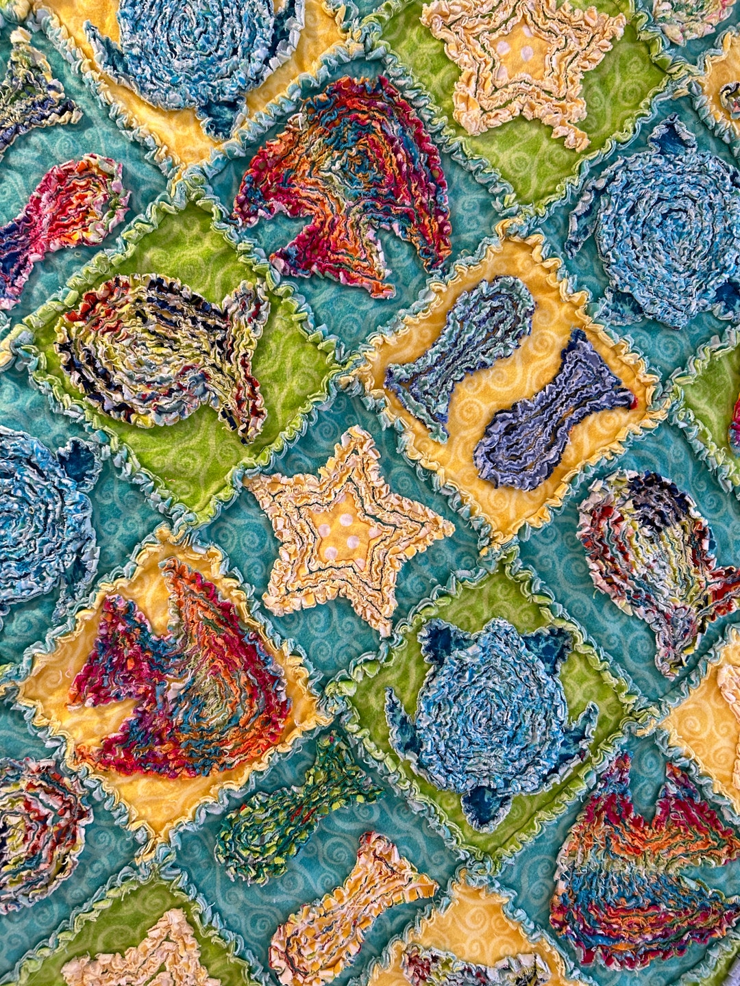 Appliqued Fish Rag Quilt LARGE Throw 53” X 74"turtles-small Fish ...