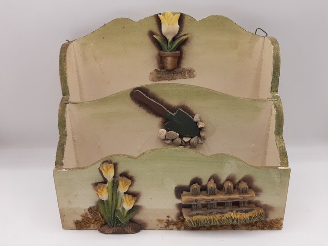 Vintage Wooden Letters Rack , Hand Painted Gardner Decor, Wooden ...