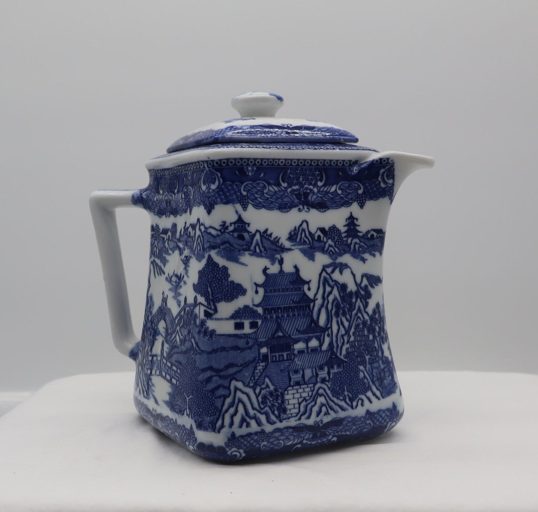 Vintage Ringtons Limited Tea Merchants blue Willow Square Tea Kettle - Etsy