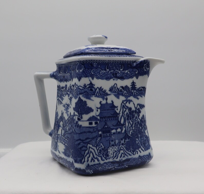 Vintage Ringtons Limited Tea Merchants blue Willow Square Tea Kettle - Etsy