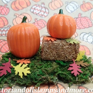 Miniature Fall Scene 2 Porcelain Pumpkins 1 Hay Bale Paper Leaves All ...