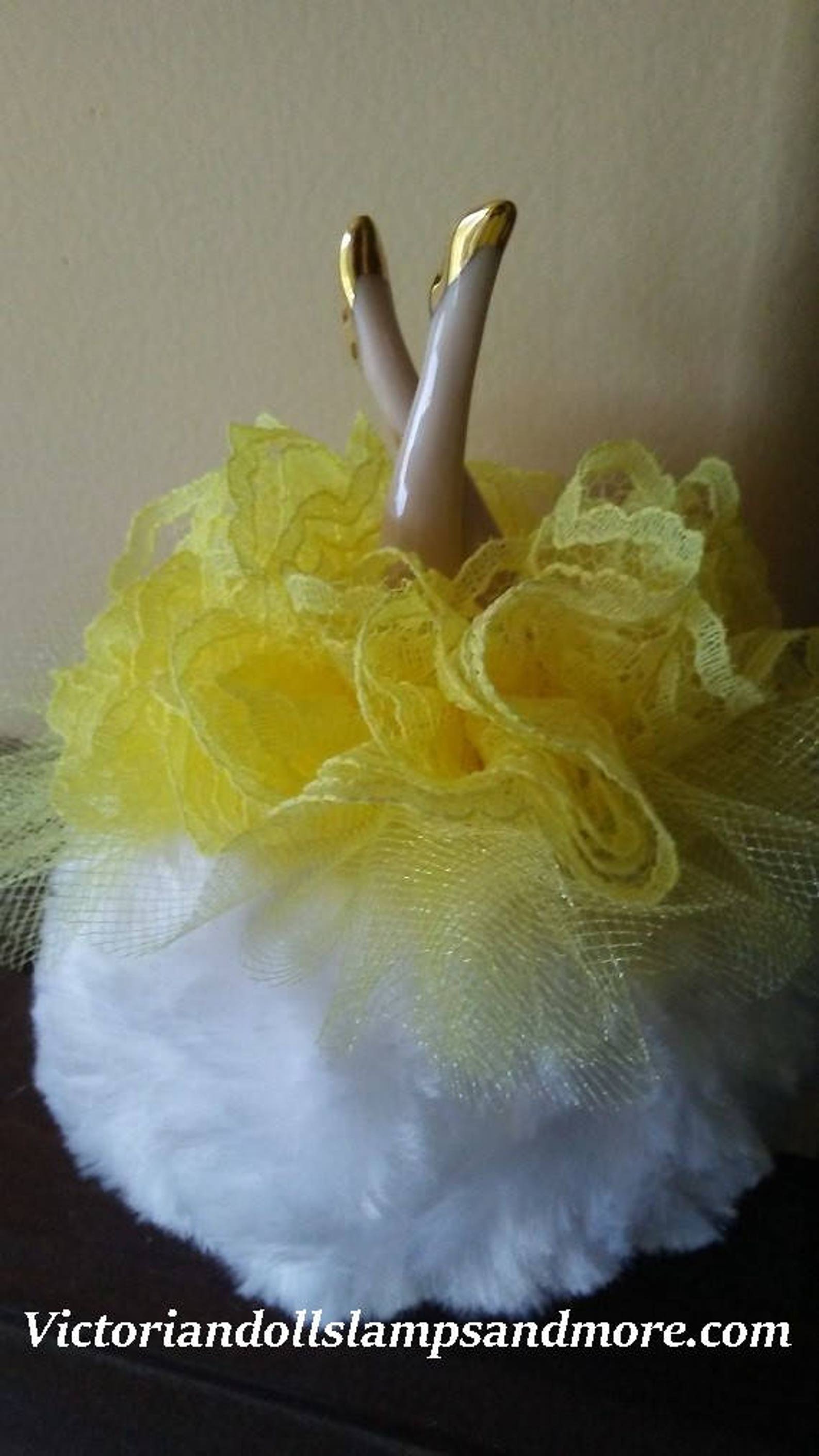 Powder Puff NEW SIZE With Porcelain NEW Legs With Gold Shoes - Etsy