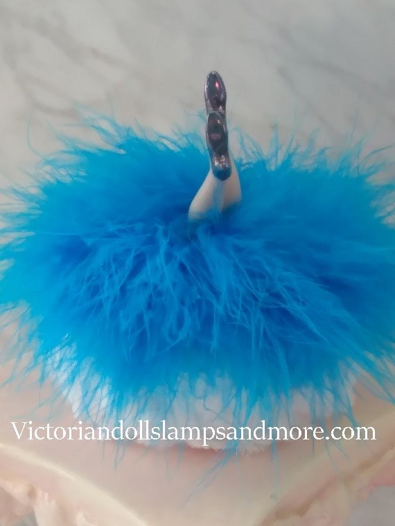 Powder Puff White With Porcelain Legs With Gold Shoes and Lovely ...