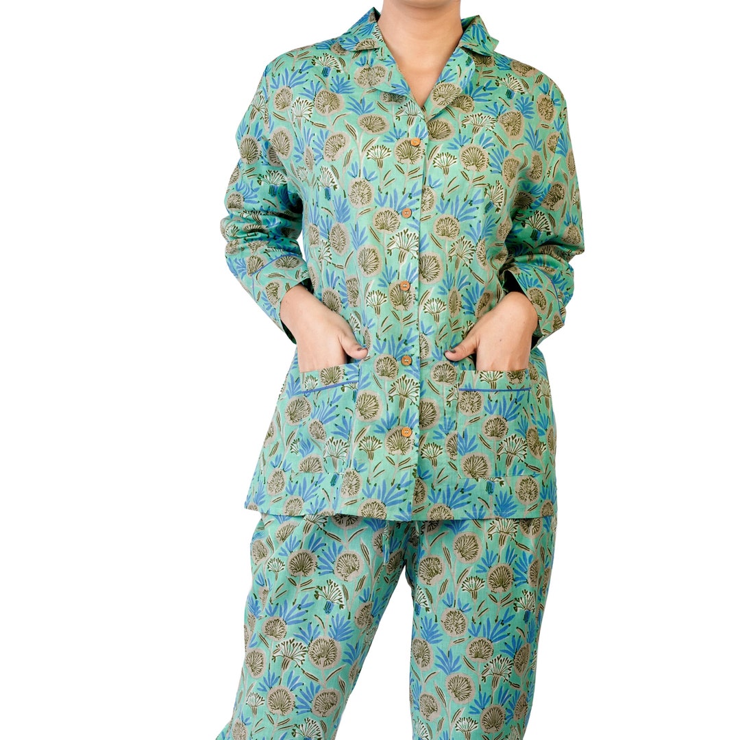 Womens PJ Set, Sage Green Hay Floral Set, Pockets Bag - Etsy