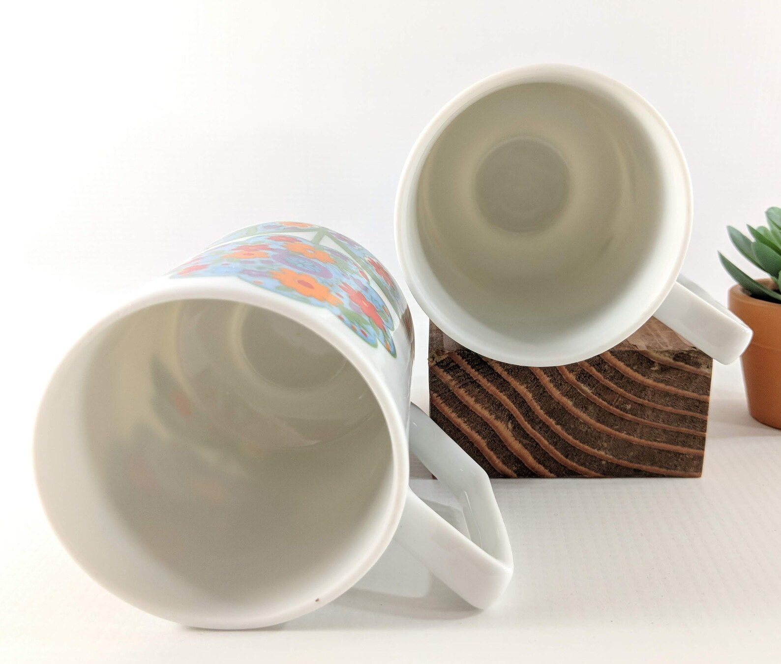 Vtg. Flower Power Pedestal Coffee Cups. Set of 2 White Mugs With ...