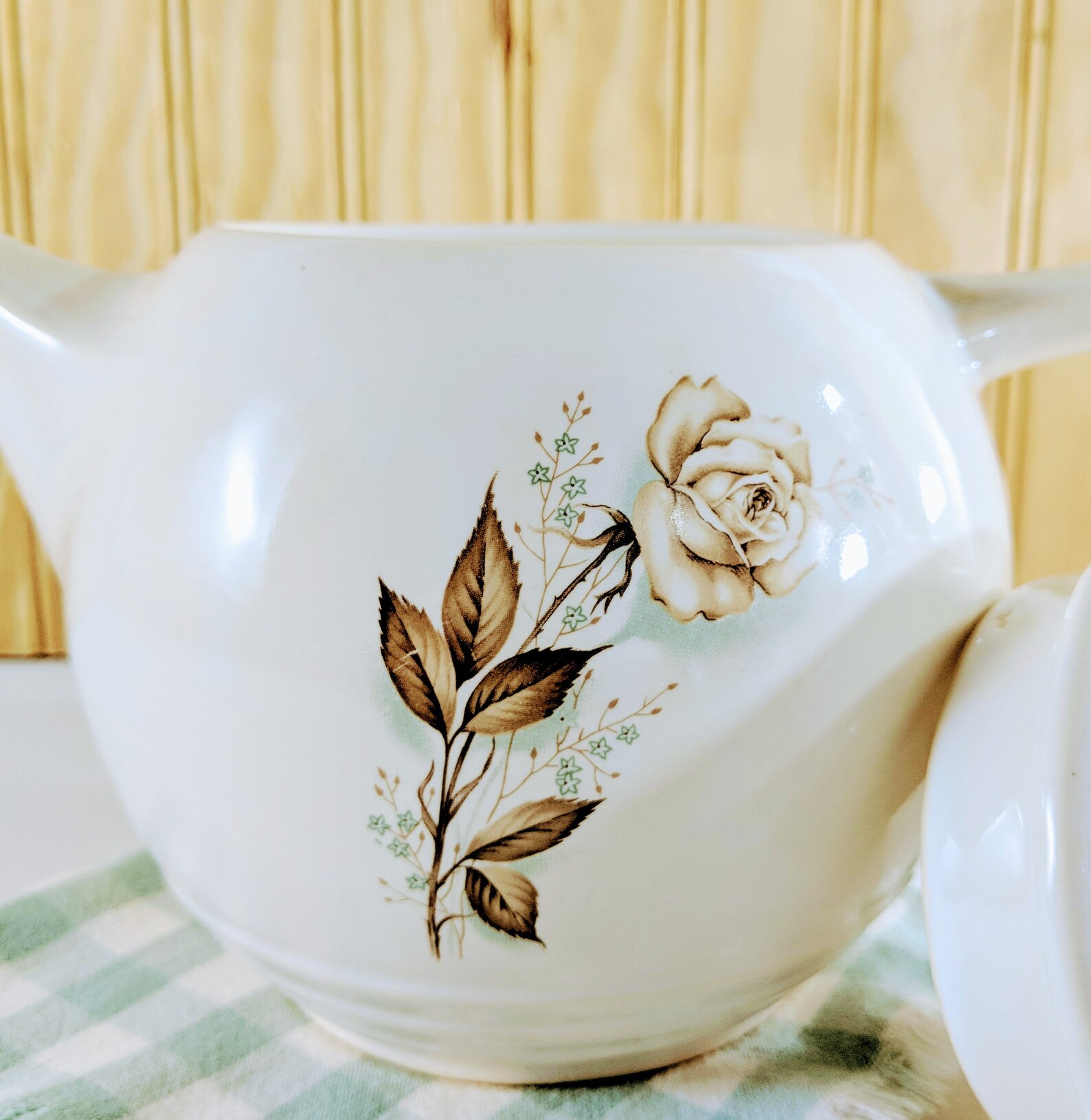 Vtg. Mccoy Pottery Teapot. White With Brown Rose & Pale Sage Green Baby ...