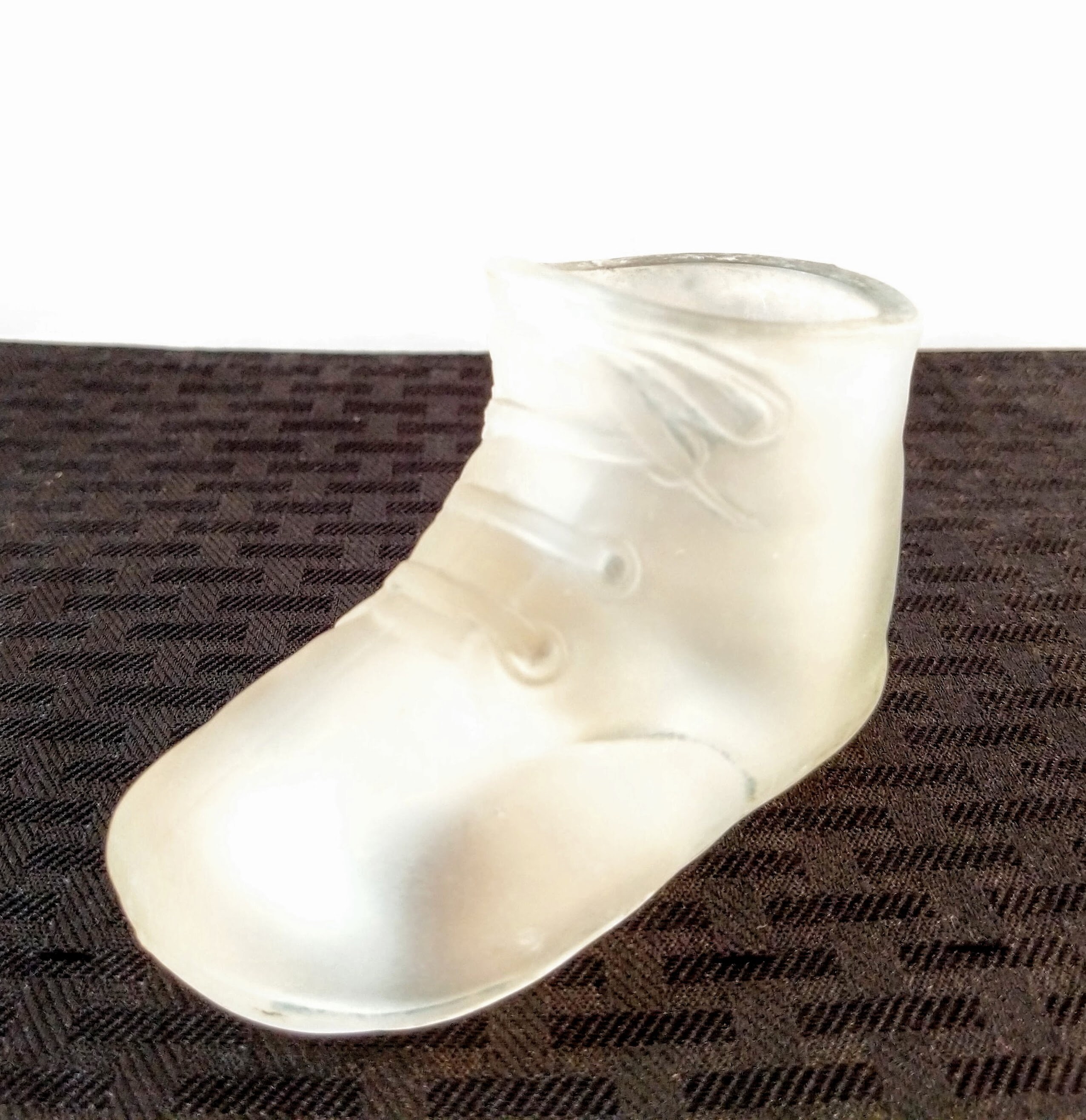 Vintage Clear Frosted Glass Baby Shoe Trinket Box. Nursery | Etsy