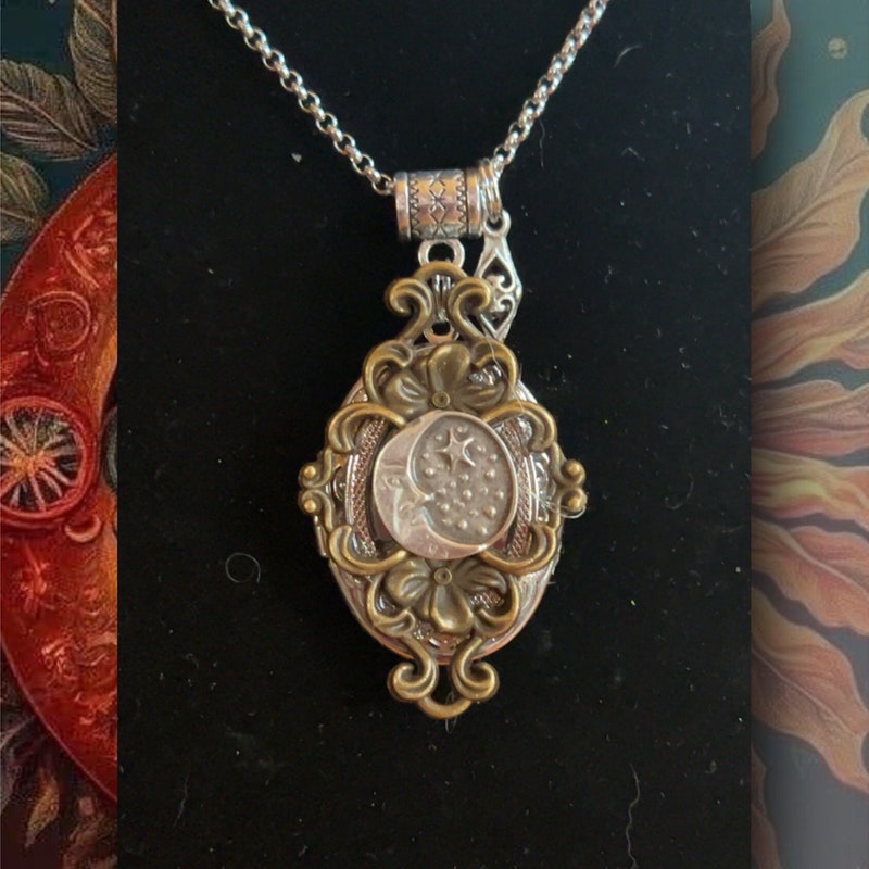Moon Locket - Etsy