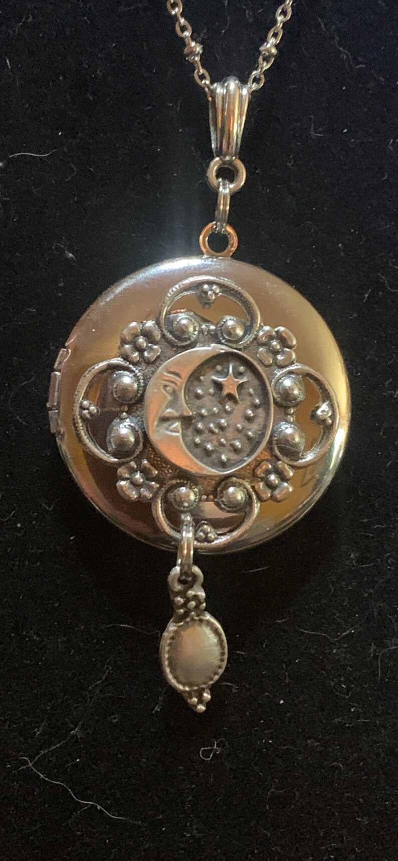 Photo Locket Starry Sky Locket Moon and Stars Keepsake - Etsy