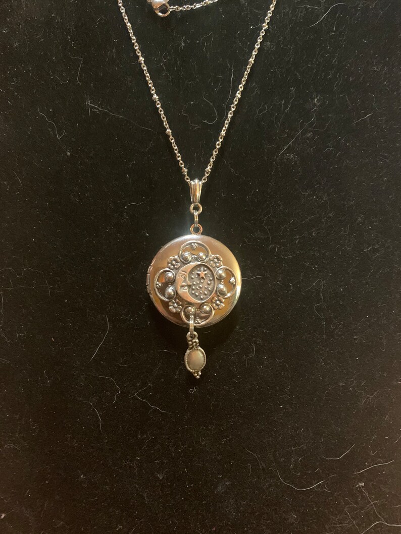Photo Locket Starry Sky Locket Moon and Stars Keepsake - Etsy