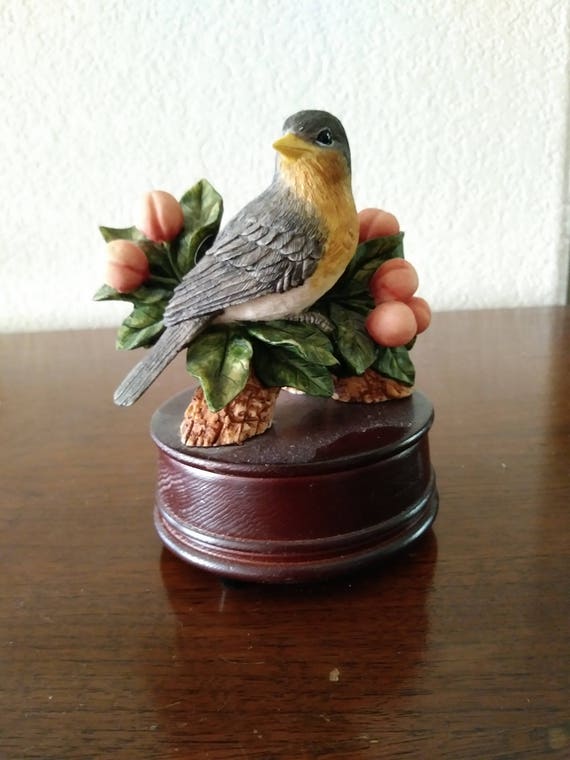 Robin Figurine Music Box From the Woodland Melodies Collection - Etsy