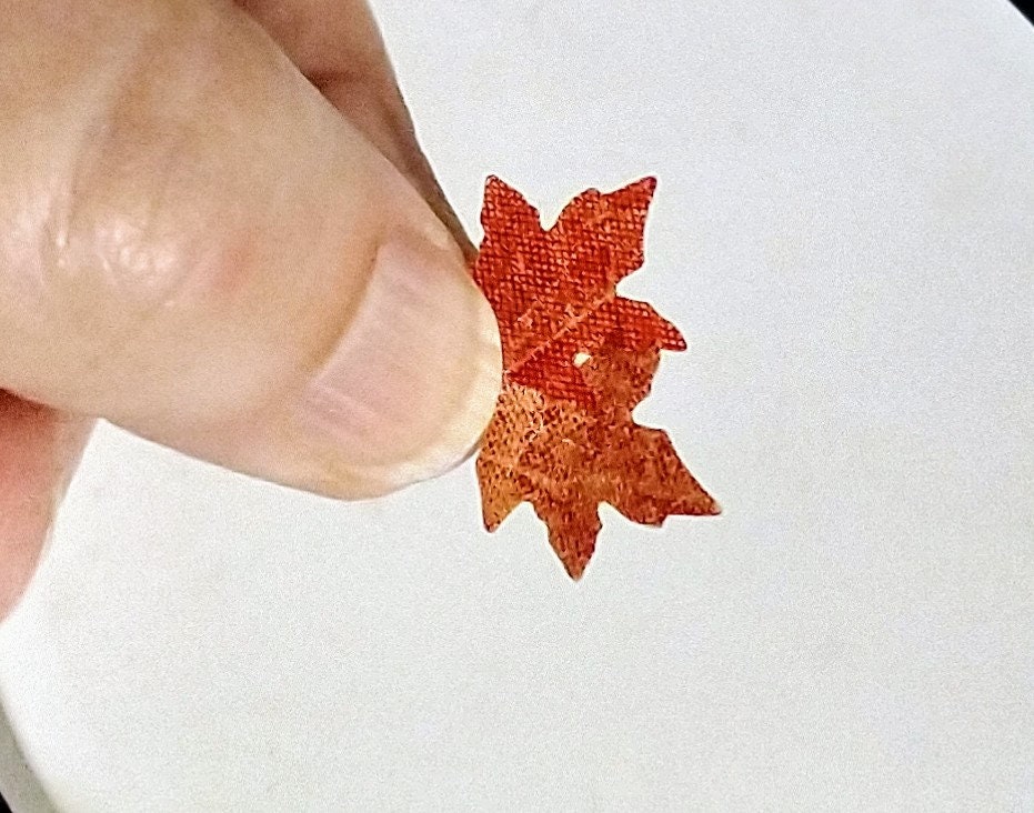 Mini Maple Leaves Faux Tiny Leaf Halloween Display Dollhouse Crafts ...