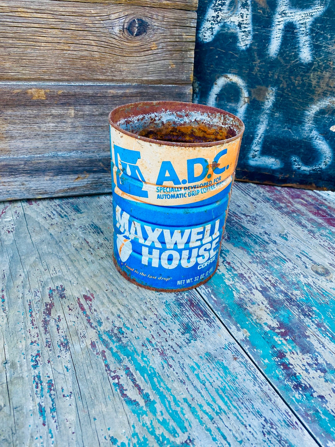 Distressed & Rusty MAXWELL HOUSE Coffee Tin Canister 32 Oz. - Etsy