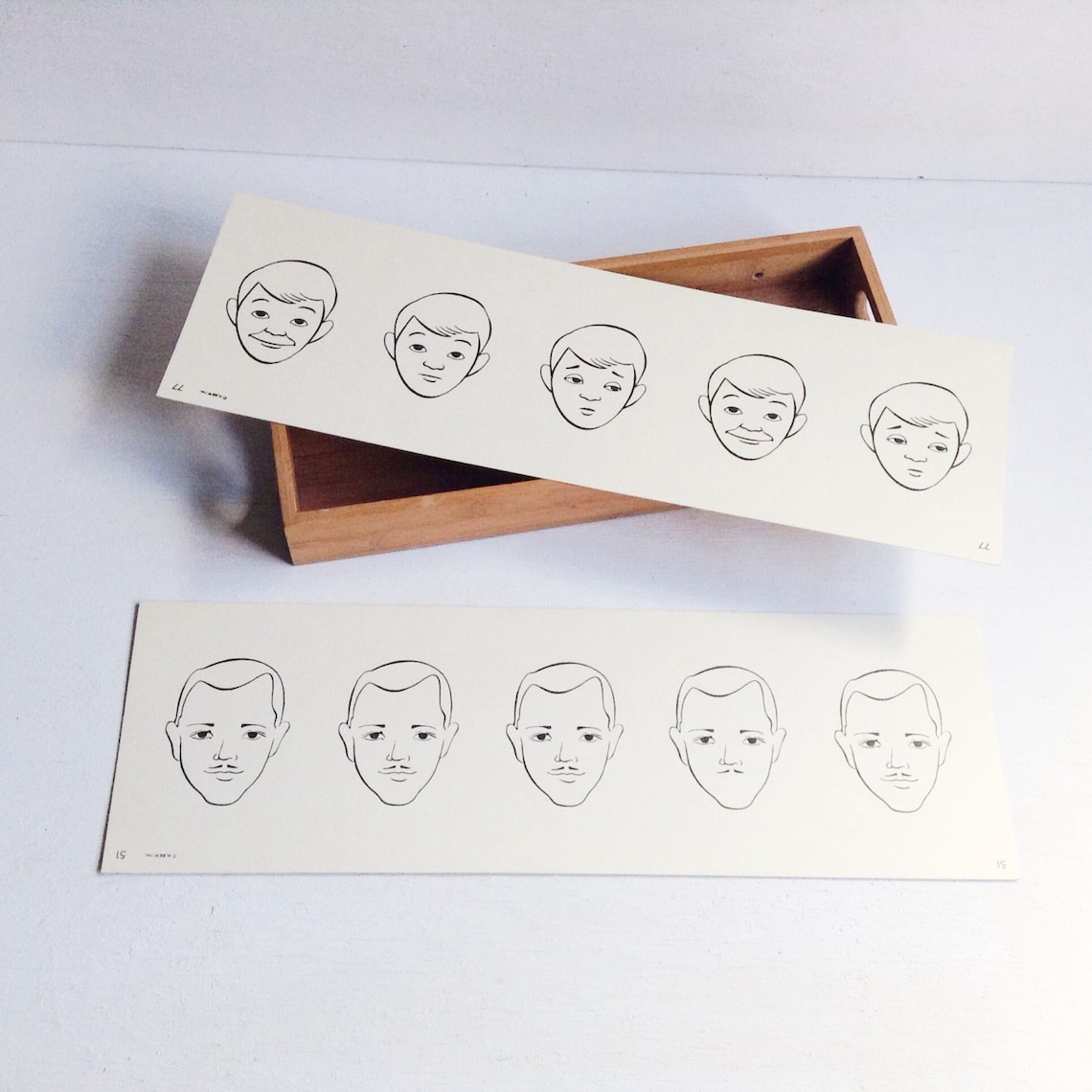 Retro Pair Large White 19 Inch FLASH CARDS W/ Faces Ca. - Etsy