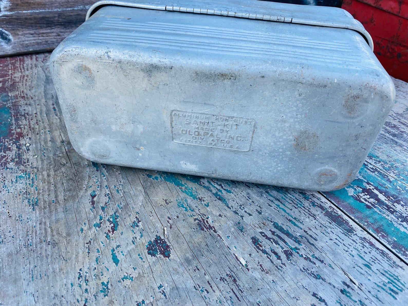 Distressed Aluminum LUNCHBOX W/ Rusty Metal Front Latch Locks - Etsy