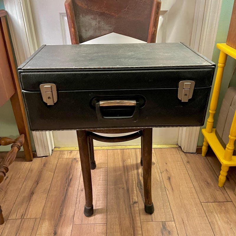 Salesman Case - Etsy